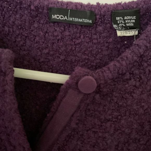 Moda International | Sweaters | Vintage Moda International Button Down ...